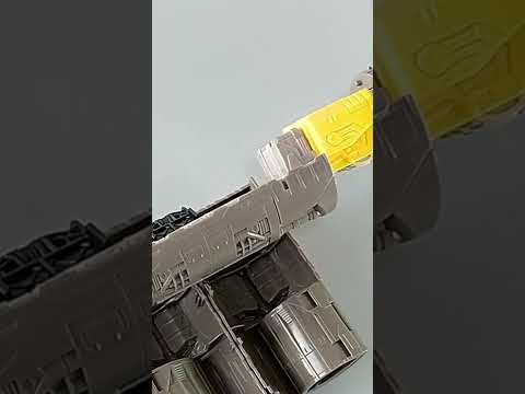Omega Supreme Transformers Siege WFC #shorts #transformerstoys #Cyberverse #Transformers #Hasbro