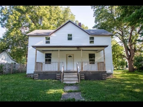 209 Stewart St Rossville, IL 60963 - Home for sale
