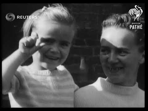 Czech club offers refugees hospitality in London (1950)