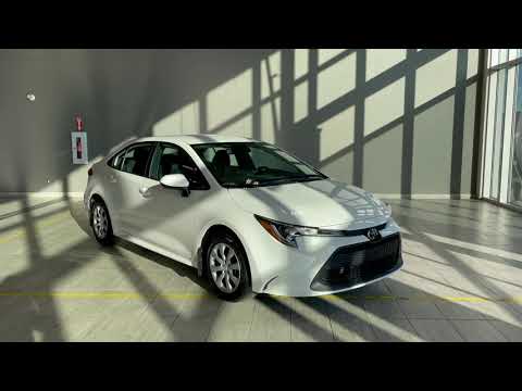 2022 Toyota Corolla LE Review