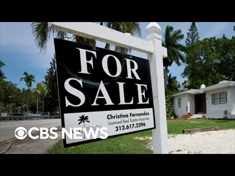 U.S. jobless claims rise to highest level in 8 months