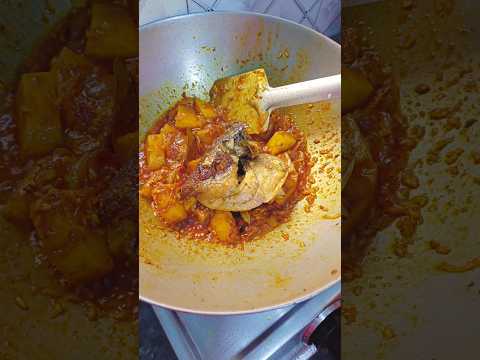 Muri Ghonto(Rohi Fish Head Curry)🤤😋#murighonto#fishheadcurry#fishheadrecipe#uniquerecipe#foodshorts