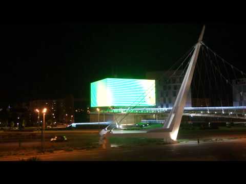 I Academia de Fachada Media Etopia - OPN Studio "Synesthesia"