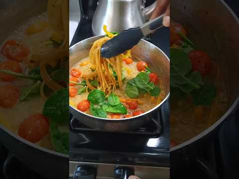 Easy One-Pot Vegan Pasta | Healthy & Flavorful Weeknight Dinner (Dairy-Free + Gluten-Free Option)
