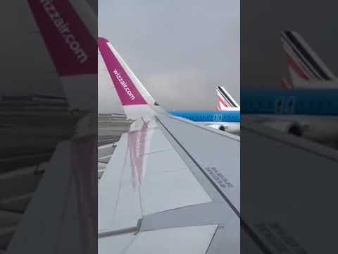 KLM🇳🇱E195-E2 Parking At Nice Côte D'Azur Airport🇫🇷