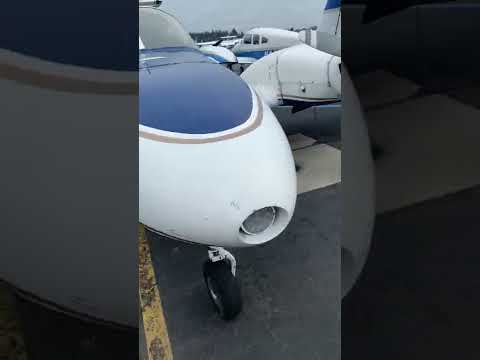 PA 44 seminole preflight interior