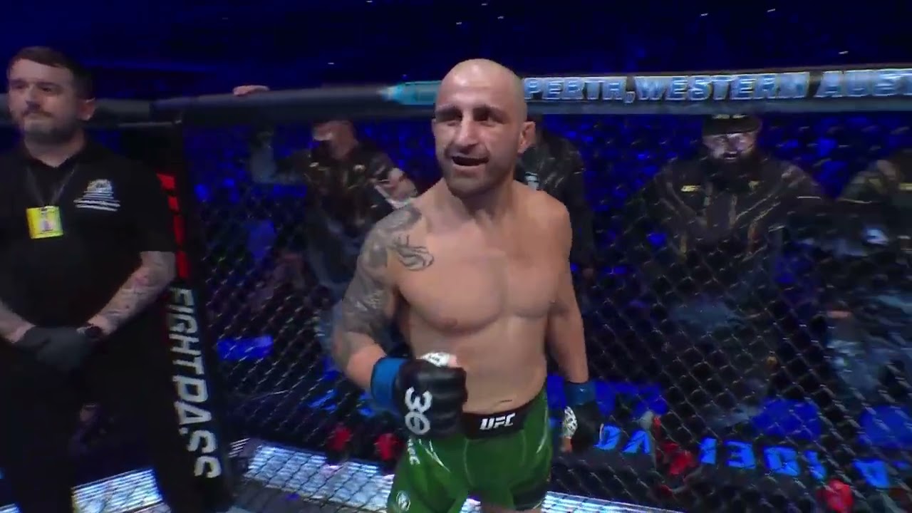 Islam Makhachev vs Alexander Volkanovski Bruce Buffer Introduction