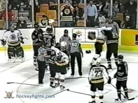 Stephen Peat vs. P.J. Stock, October 08, 2001 - Washington Capitals vs ...