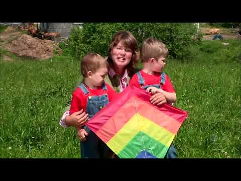 Kids, Kites and Root Beer Floats | Around the Farm Table