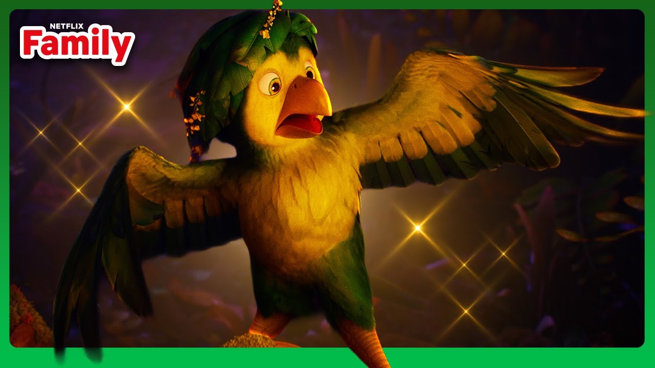 Ollie Transforms into a Javan 🦜 Swapped | Netflix Family