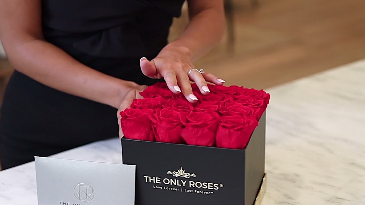 Square Hat Box Everlasting Preserved Roses | The Only Roses