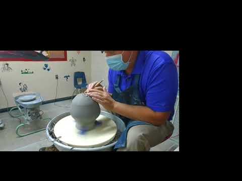 using a giffin grip to trim pottery