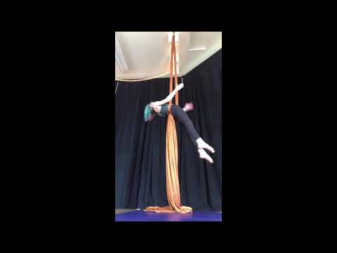 Sumo Drop – Aerial Arts Anthology