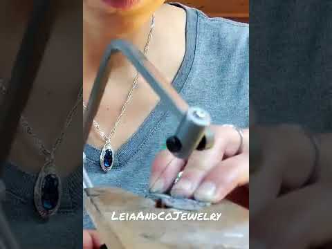 Egyptian symbols earrings by Leia & Co #leiaandcojewelry #shorts #livedemo #jewelrymaking