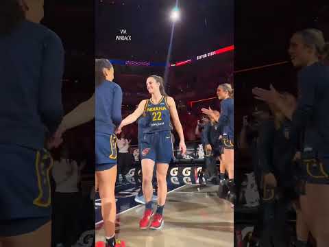 Caitlin Clark gets introduced before her Indiana Fever home debut | Yahoo Sports