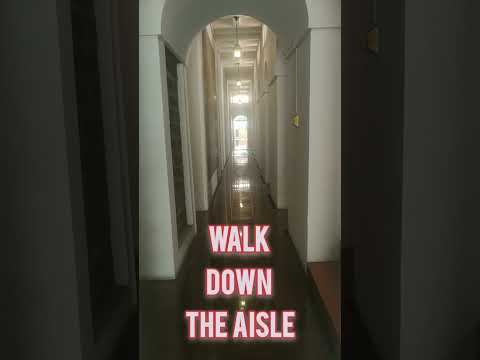 Idiom of the Day: Walk down the aisle (Loha Prasat's Aisle)