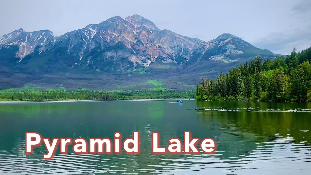 Pyramid Lake | Iconic Lake in Jasper, Alberta