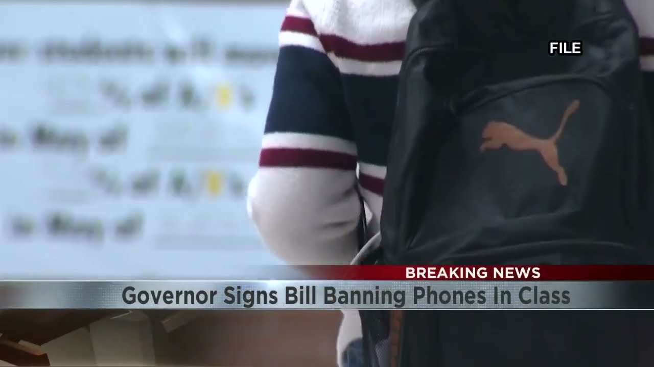 Gov. Reynolds Signs Law Restricting Use of Cell Phones in Schools