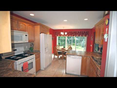 8 Lancer Pl - Webster, NY