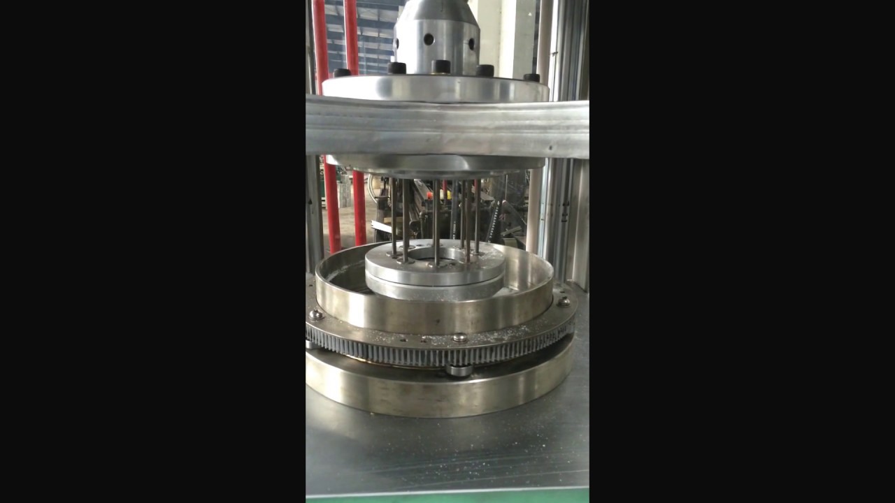 Vertical ram extruder machine for PTFE rod with full cabinet (eva@plastic-ptfe.com)
