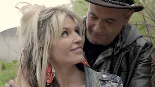 Johnny Duk - duo, trio or band - Musician - Arzo