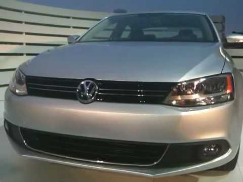 iPhone first look at 2011 VW Jetta worldwide press debut