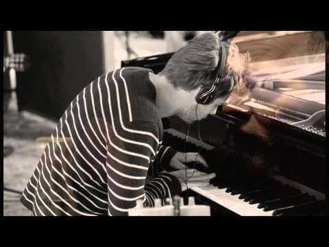 Quiet And Enchanting, Irish Music Supergroup The Gloaming Is A Genre ...