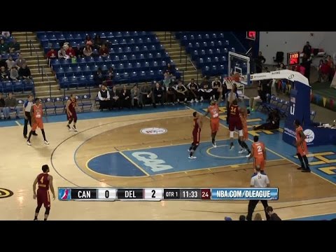 Arinze Onuaku with 19 points, 17 rebounds vs. Delaware 87ers