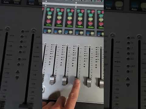 Avid / Digidesign ICON D-CONTROL ES 32Ch. with Surround | Reverb