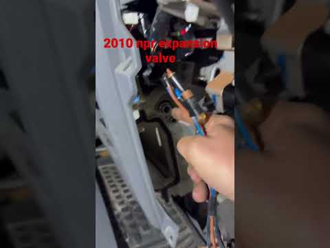 2010 Isuzu npr expansion valve