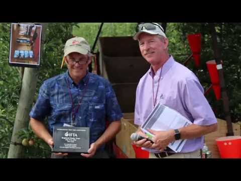 Wafler Farms Implements Tipped Tall Spindle System—FGNtv