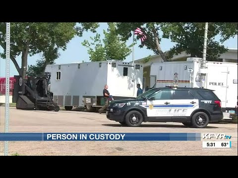 Suspect taken into custody in Bismarck standoff