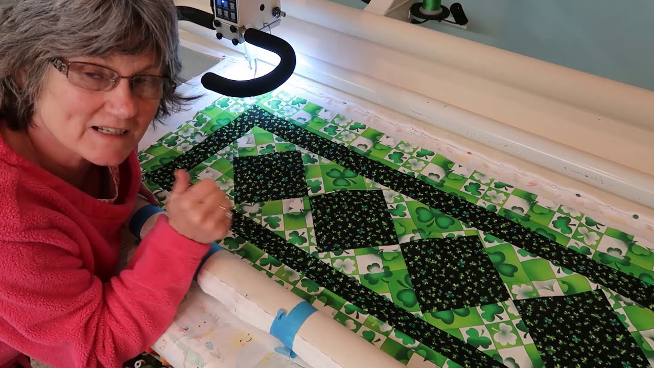 St Patrick's Table Runner on Longarm