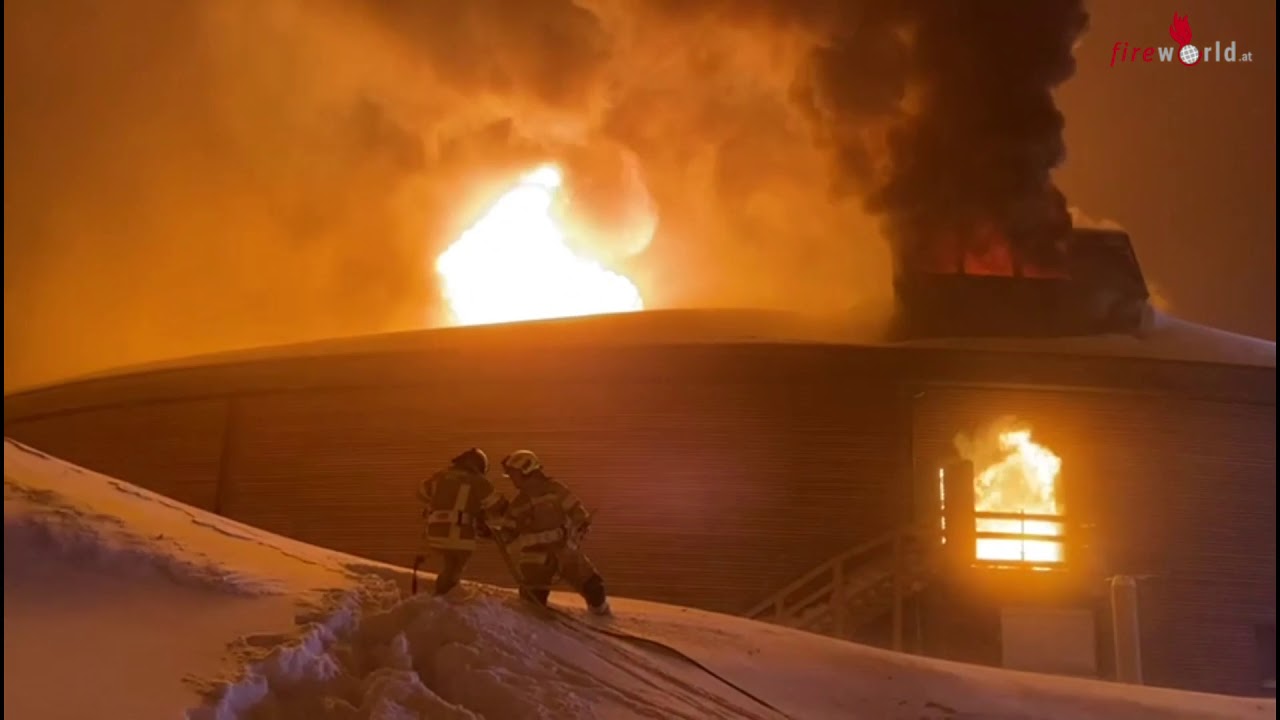 Top Mountain Motorcycle Museum Burns Down With 230+ Historic Bikes ...