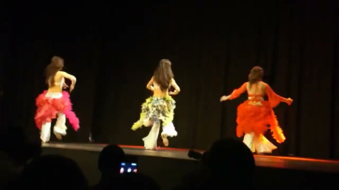 Hire Goddess Wing dance - Burlesque Entertainment in Chicago, IL | GigSalad