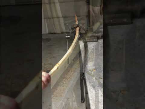 Making an English Longbow #bowmaking #bowyer