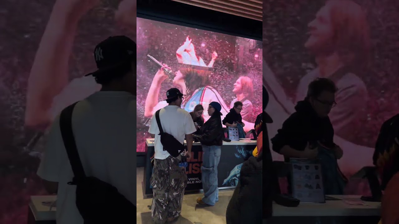 billie eilish popup nyc!!!