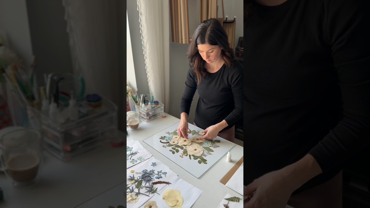 Mendesain bingkai buket pengantin yang dikeringkan #pengawetanbunga #idepernikahan #bungapernikahan #pengantin