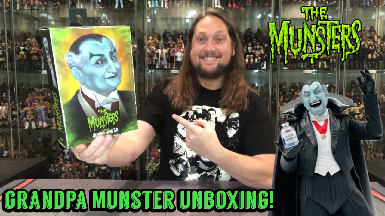 Grandpa Munster NECA Ultimate Unboxing & Review!