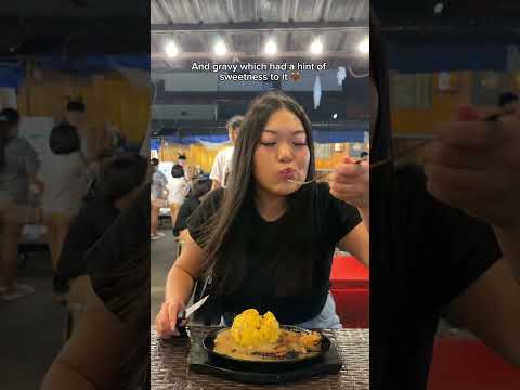 Everything I ate for $20 at Ugbo Street in Manila 🦑🔥🍨