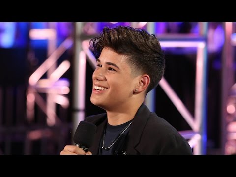 José Antonio tomará clases de canto para mejorar