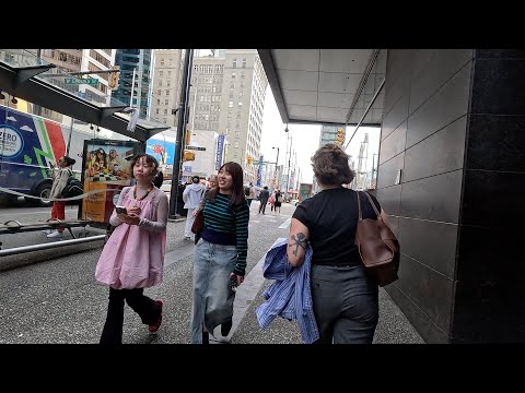 Walking in VANCOUVER BC CANADA (DOWNTOWN GRANVILLE STREET ETC) & BEETHOVEN SONATA 3, OPUS 2 No 3