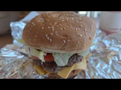 FIVE GUYS BACON CHEESEBURGER AND CAJUN FRIES REVIEW