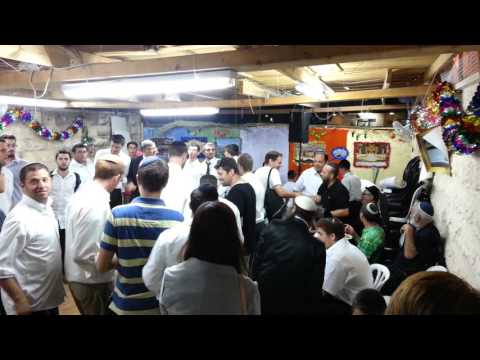 Simchat Beit Hashoeva 2015 at the house of Rabbi Mordechai Machlis
