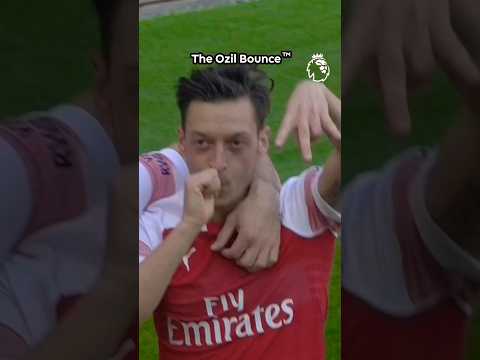Just HOW Did Ozil Score Like This? 😦