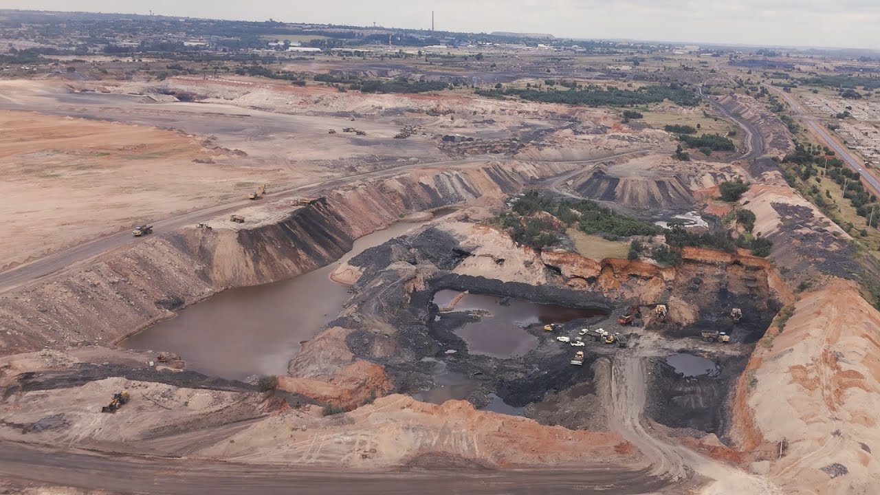 A John Deere Construction Fleet | AFGRI Equipment C&F