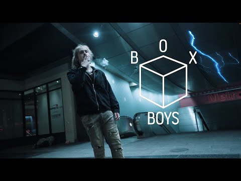 Random white kid drops fire snippet | ktt2