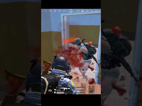 1HP CLUTCH PUBG MOBILE #shorts #pubgmobile #bgmi #clutch #1hpclutch #op #gg #1v4 #battlegrounds