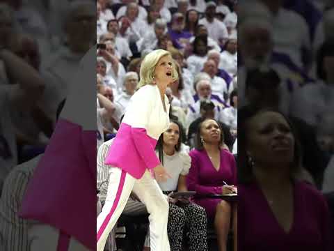 Kim Mulkey LSU Womens Basketball Coach on the sideline by @TailoredTechnique #lsu #womensbasketball