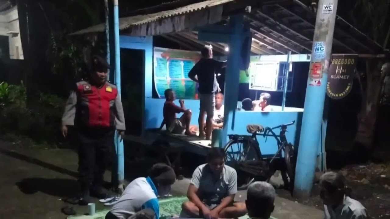 PERSONIL SAMAPTA POLSEK WATES AKTIF  SAMBANG SATKAMLING AJAK WARGA AKTIF JAGA RONDA